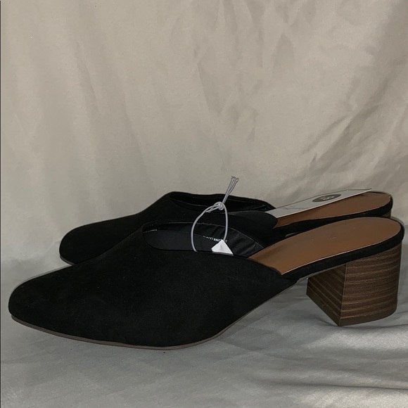 Universal Thread | Shoes | Universal Thread Heeled Mules | Poshmark